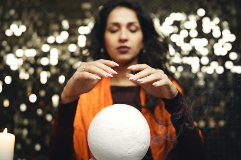 Free Psychic Question Online: Get Instant, Accurate Answers